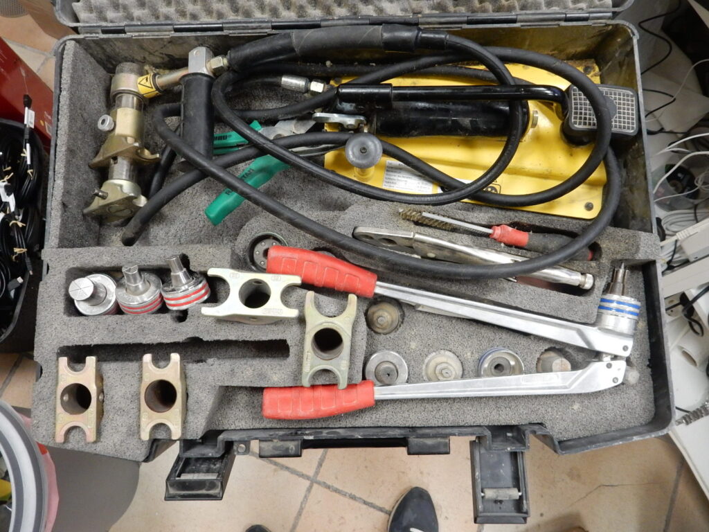 Rehau H1 Instalateur Set | Koffer – eBörse: Secondhand Markentechnik ...